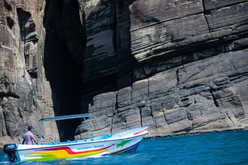 Trincomalee: All Inclusive Whale&Dolphin Watching Boat Tour - FAQ