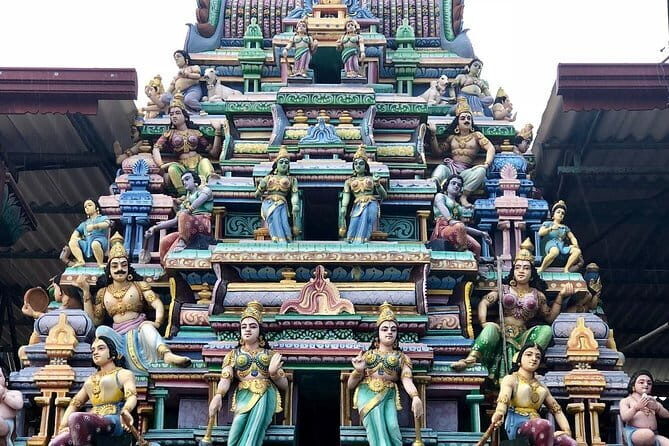 Trincomalee and Nilaveli beach Tour from Anuradhapura - Day 1: The Arrival in Trincomalee and Religious Marvels