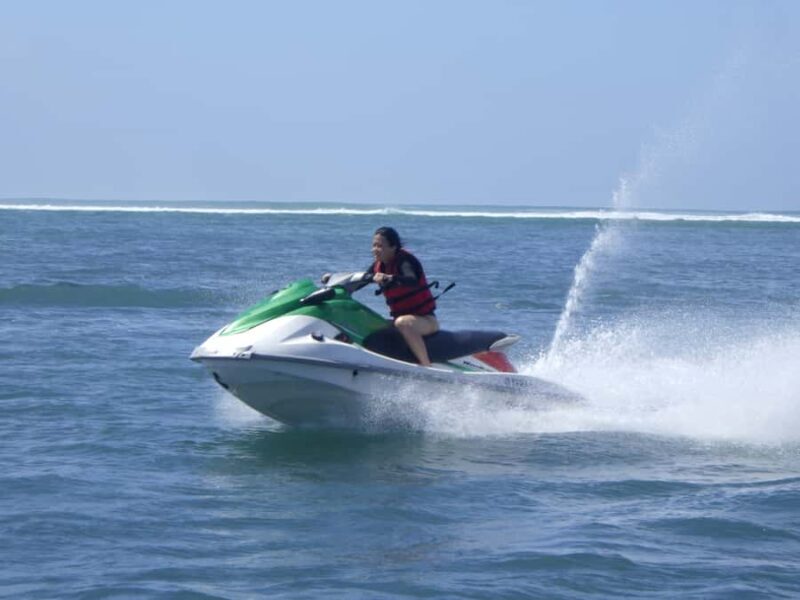 Triple Package Self Drive Jet Ski, Banana & Parasailing - Key Points