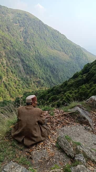 Triund Day hike | Alt 2870 Mtr - What to Expect on the Triund Day Hike