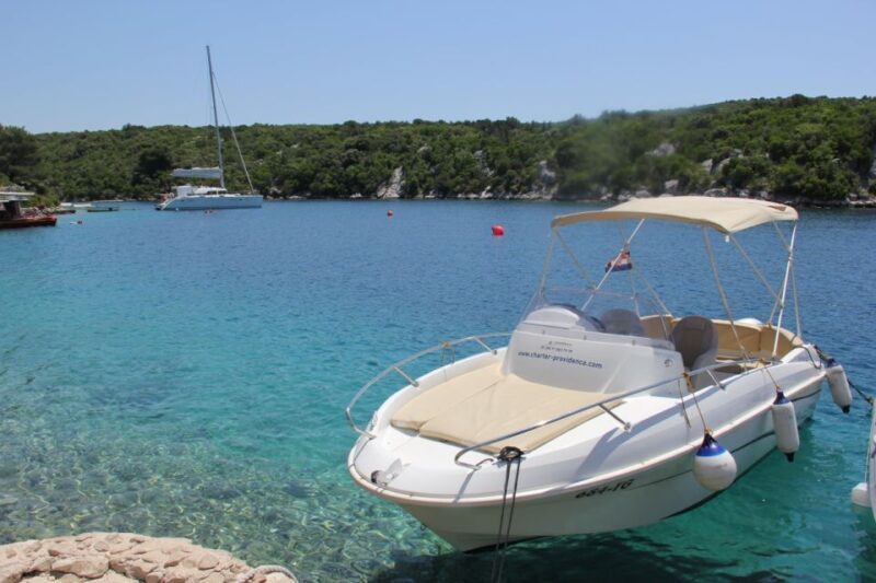 Trogir and Split Private Blue Lagoon & olta 3 Islands Tour - The Charm of Drvenik Mali: Swimming and Snorkeling