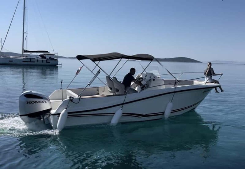 Trogir: Blue Lagoon and 3 Islands Speedboat Tour - What’s Included and What’s Not