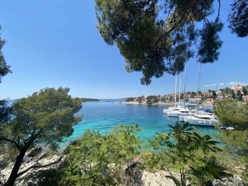 Trogir: Private speedboat tour to Blue Lagoon and 3 Islands - Key Points