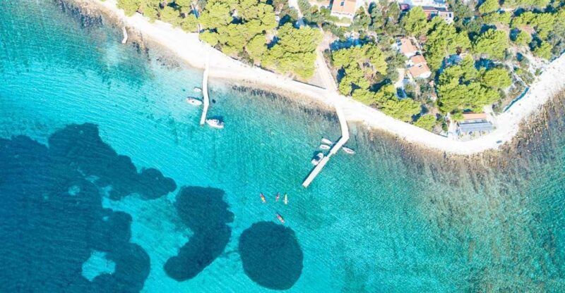 Trogir: Private speedboat tour to Blue Lagoon and 3 Islands - The Experience in Detail