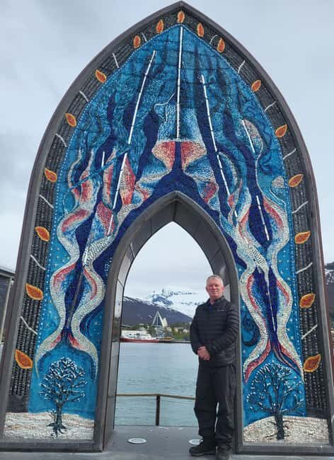 Tromsø: Arctic Cathedral and City Walking Tour - Key Points