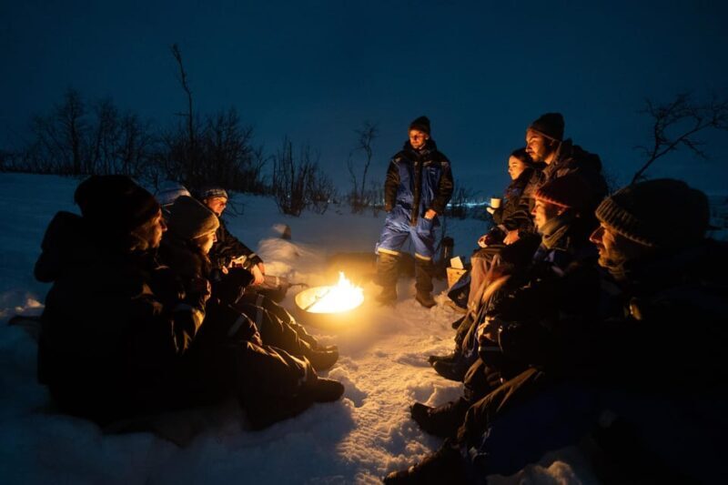Tromsø: Aurora Borealis, Campfire, Hot Meal, Arctic Tour - Key Points