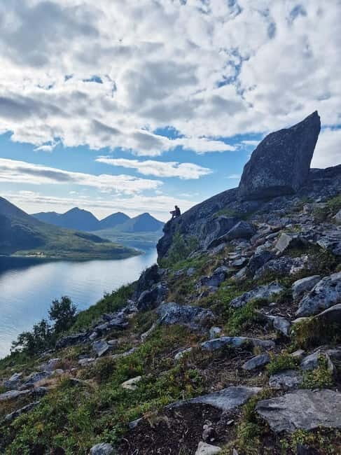 Tromsø: Midnight Sun Adventure with Lunch and Photos - An In-Depth Look at the Tromsø Midnight Sun Tour