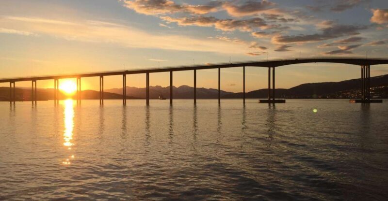 Tromsø: Midnight Sun Cruise in a Luxury Catamaran - FAQ