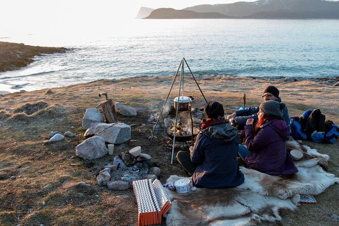 Tromsø: Midnight Sun with Campfire with Wandering Owl - FAQ
