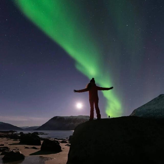 Tromsø: Northern Lights Chase by a comfortable bus - FAQ