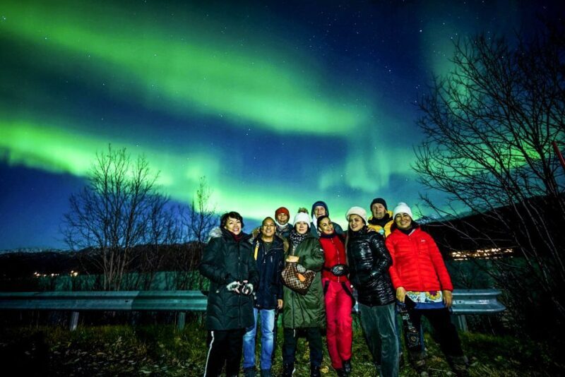Tromsø: Northern Lights Chase Minibus Tour - FAQ