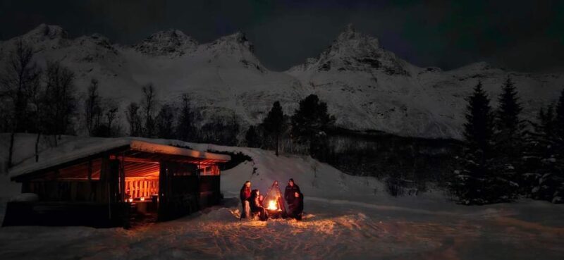 Tromsø: Northern Lights Hunt. Local Guide, Private Basecamp. - A Deep Dive into the Tromsø Northern Lights Experience