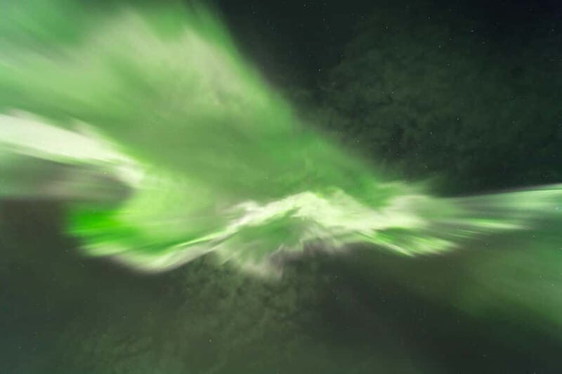 Tromsø: Northern Lights Hunt with Professional Photographer in Italian - FAQ