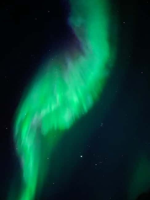 Tromsø: Private Northern Lights Chase with a Local Guide - The Experience: What to Expect from Start to Finish