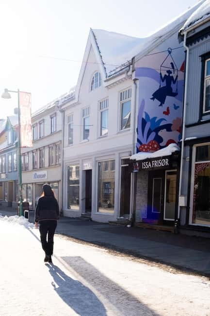 Tromsø: Private Photoshoot in the City Centre - Practical Details and Considerations