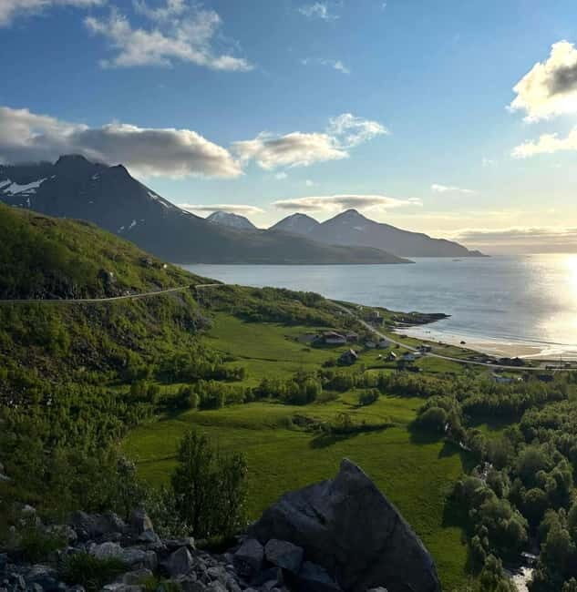 Tromsø: Scenic Fjords & Islands Roadtrip with guide & snacks - Key Points