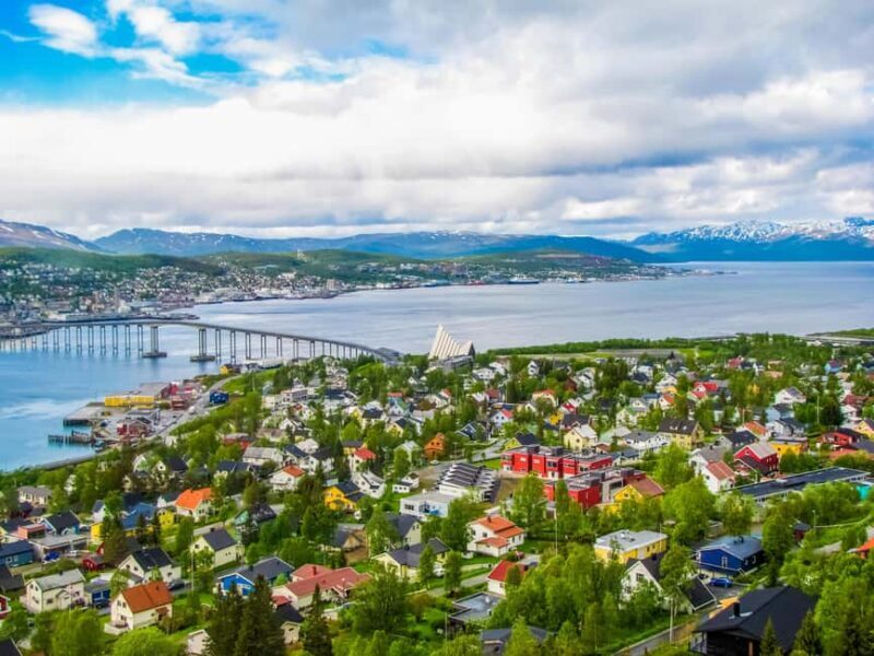 Tromsø: Walking Tour with Museum Visit - Who Should Sign Up?