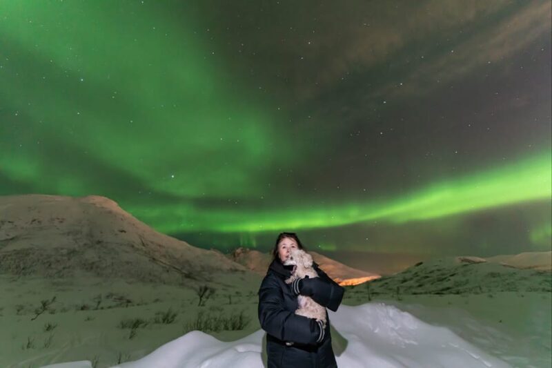 Tromsø:Northern Lights Tour with Photo and Suits.Local Guide - Authentic Experiences & Highlights