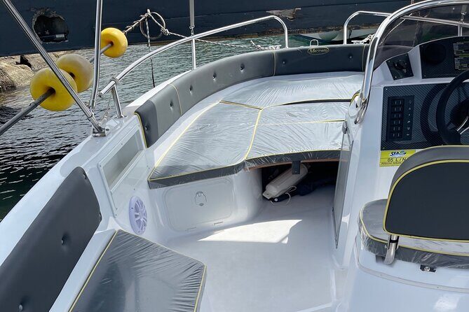 Tropea: Rental New Boat 2025. 4 hours of pure fun - 7 seats - Authentic Traveler Feedback