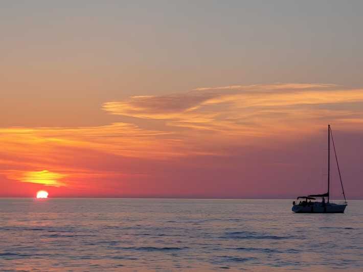 Tropea: Sunset Aperitif on a Sailing Boat - An authentic sailing experience in Tropea