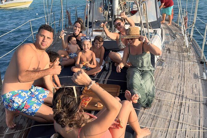 Tropical Sailing Experience with BBQ Lunch or BBQ Dinner in Aruba - Frequently Asked Questions