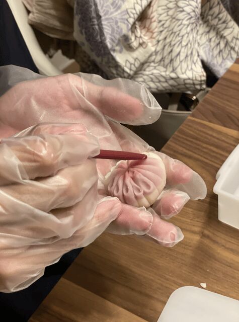 Tsubaki Plan - Kimono ,City Walk ,Wagashi and tea ceremony - - The Kimono Experience: Style and Confidence