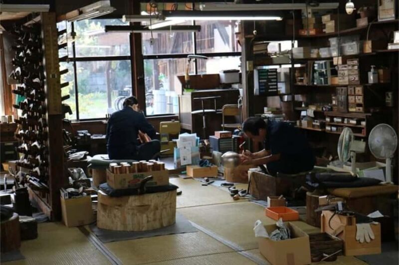 Tsubame Sanjo: Private Factory Tour with Guide & Vehicle - Key Points