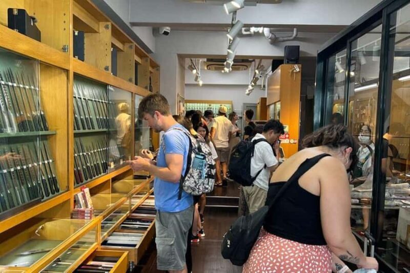 Tsukiji and Asakusa Kappabashi Knife Shop Tour with Guide - Key Points