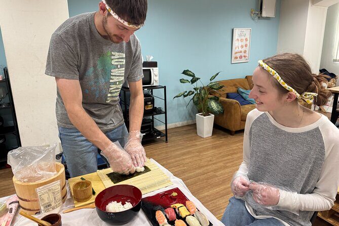 Tsukiji Fish Market Sushi Workshop with a Sushi Chef - Key Points
