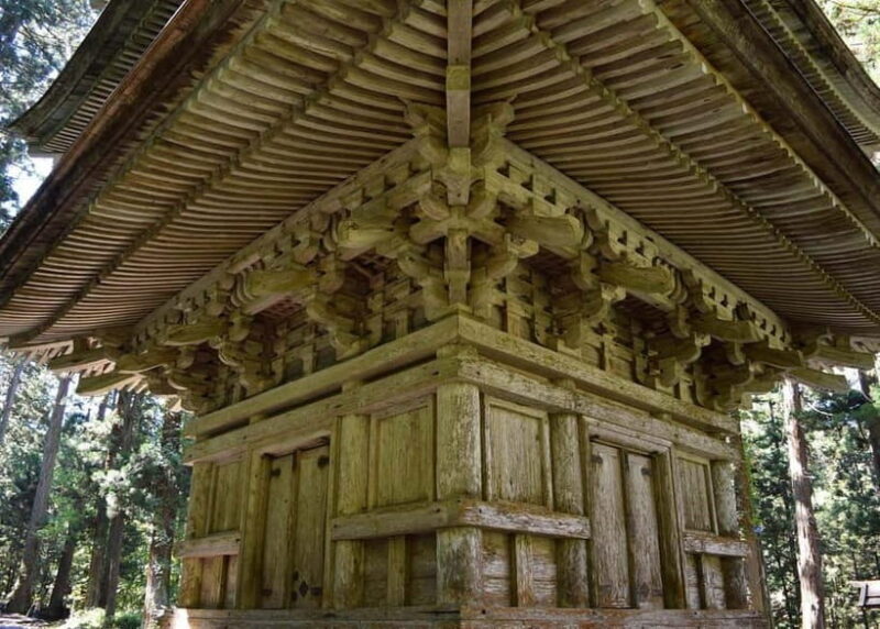 Tsuruoka & Dewa-Sanzan Private Tour with Licensed Guide - Evaluating the Price and Overall Value