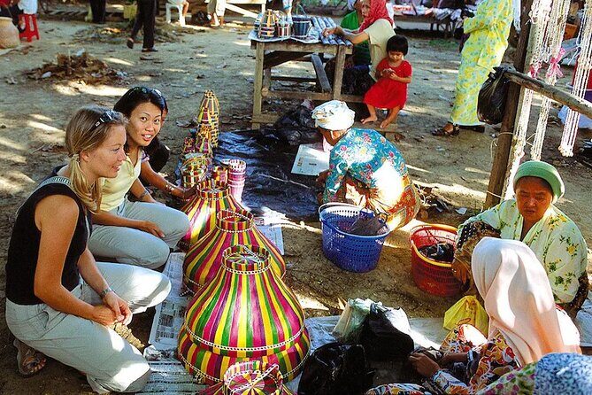Tuaran Market, Temple, Bridge & Rungus Longhouse fr Kota Kinabalu - Practical Insights & What to Expect