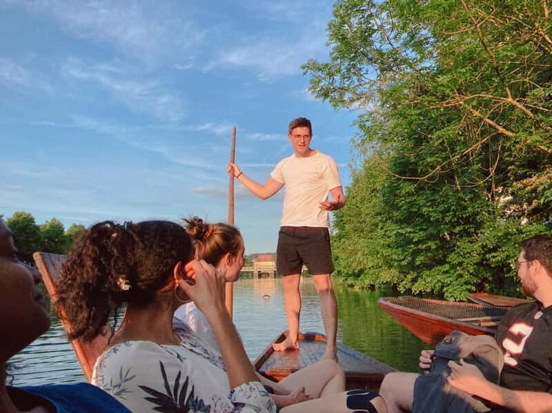Tübingen: Punt trip - Explore Tübingen from the Water: A Punt Trip You’ll Never Forget