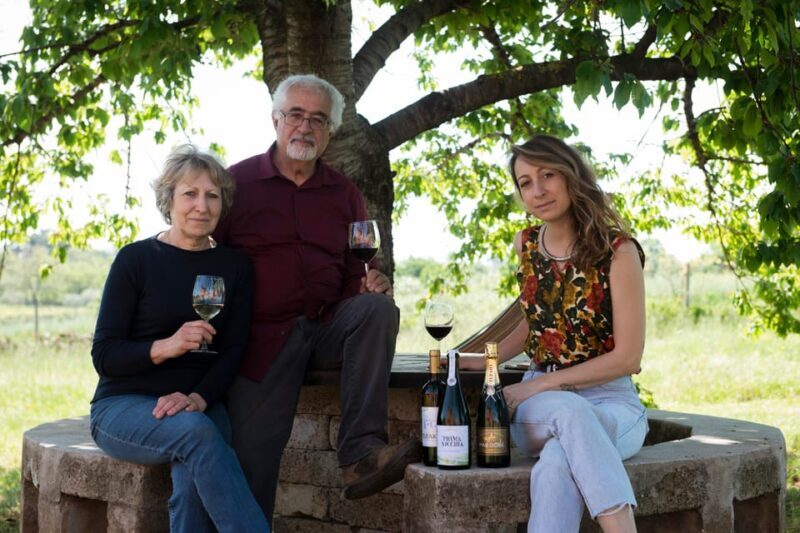Tufaio Winery: winery tour and tasting with the producer - Key Points