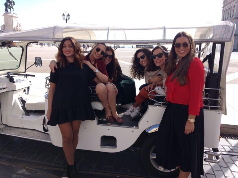 Tuk Tuk Half Day Tour in Lisbon with food and drinks - Who Should Consider This Tour?