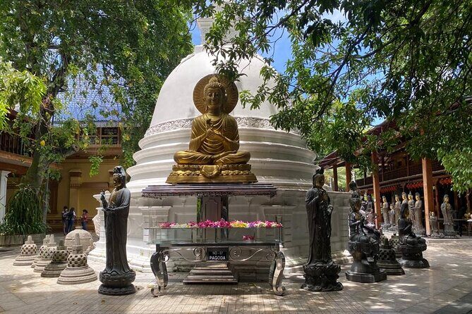 Tuk Tuk Private City Tour in Colombo - All-inclusive - FAQs