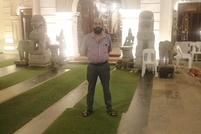 Tuk Tuk Safari Colombo Sri Lanka - The Sum Up