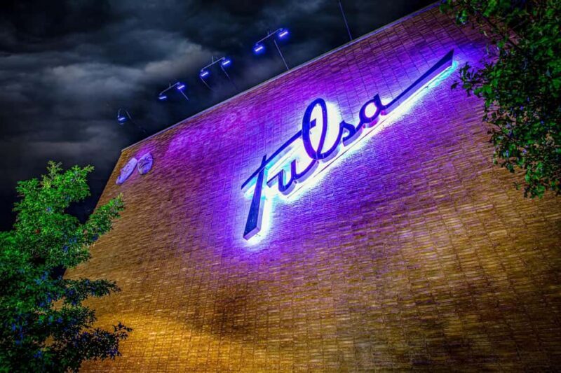Tulsa Twilight Terrors Ghost Tour - Why the emphasis on external sites?