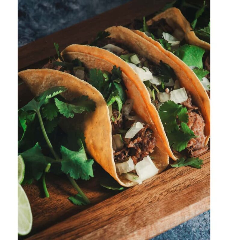 Tulum: Food and Street Art Guided Walking Tour - Starting off at the Heart of Tulum