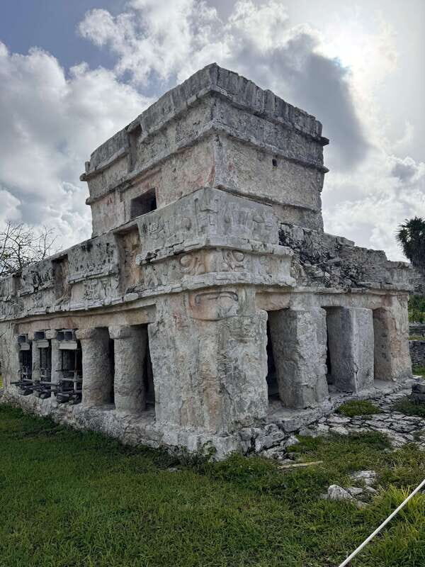 Tulum: Guided Tour of Mayan Ruins and Coral Reef Swim - A Close Look at the Tour Itself