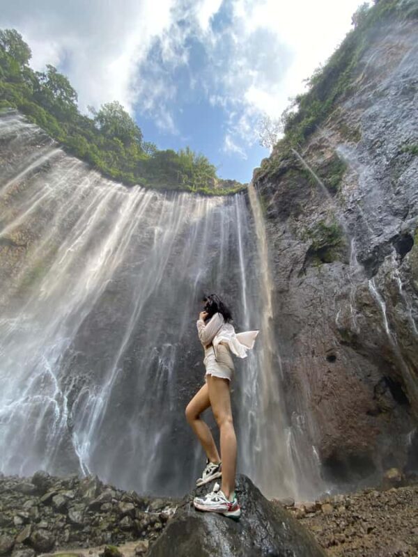 Tumpak Sewu waterfall:Seeing waterfall - Authentic Experiences and Traveler Perspectives