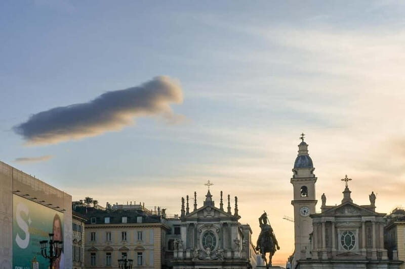 Turin: 2-hour Best Intro Walking Tour with a Local - Key Points