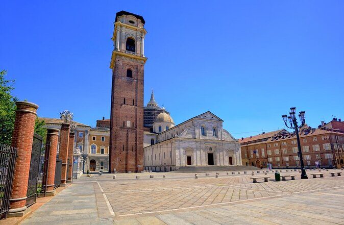 Turin City Tour with a local guide - Key Points