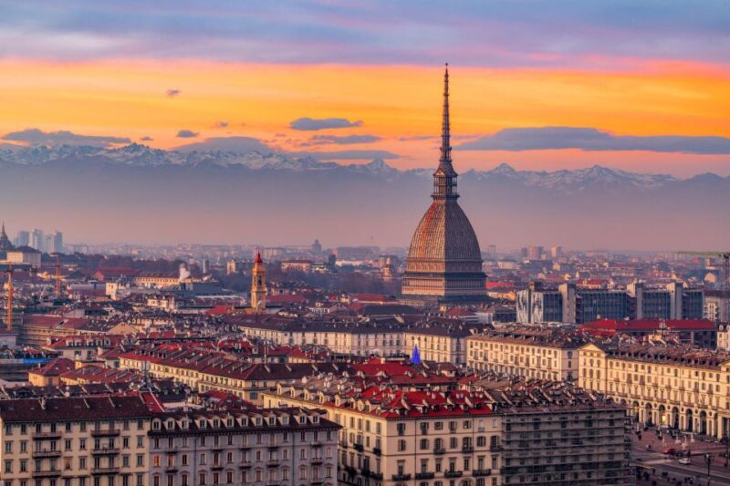 Turin: Express Walk with a Local in 60 minutes - Analyzing the Value