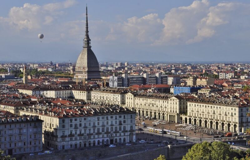 Turin: Historical Walking Tour by Night - Why This Tour Is a Great Choice