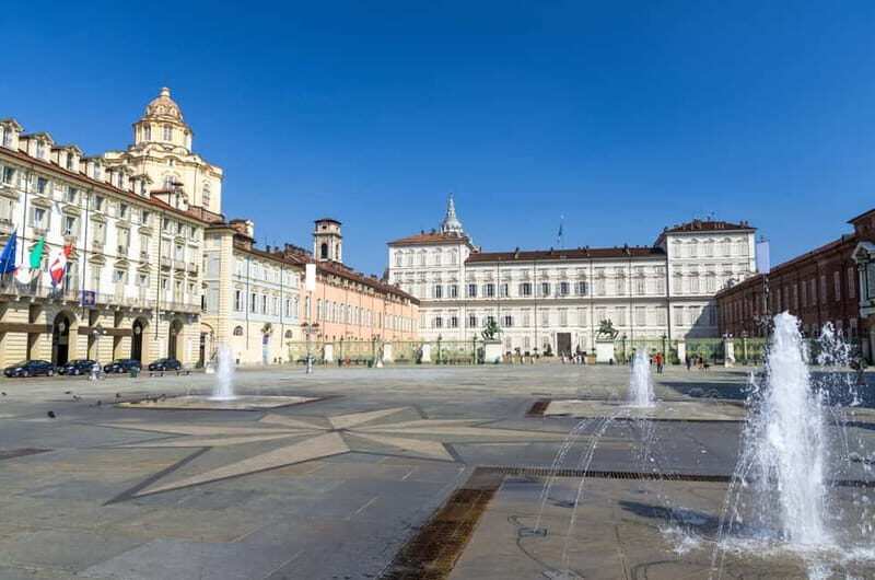 Turin: Royal Palace, Chapel and Armory Private Tour - Key Points