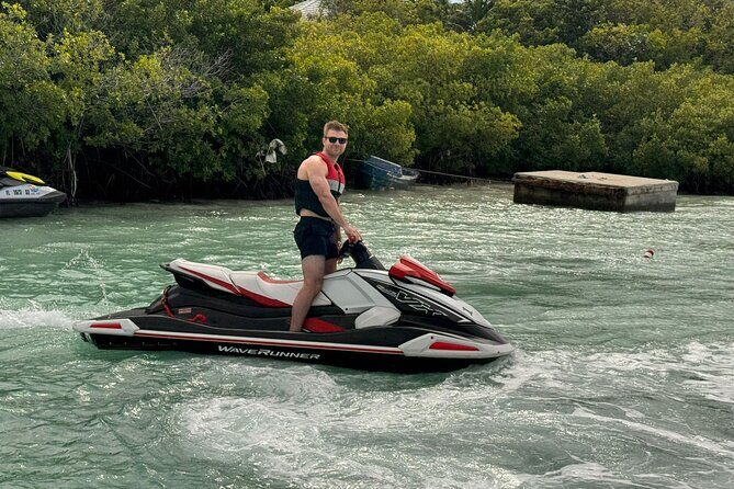 Turks & Caicos Jet Skis tours/Rental - A Closer Look at the Turks & Caicos Jet Skis Tours and Rentals