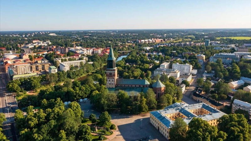 Turku: Express Walk with a Local in 60 minutes - Key Points