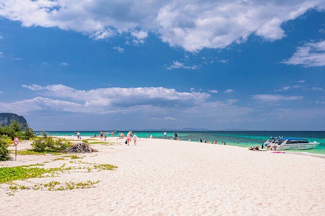 Turquoise Tides of Phi Phi and Bamboo Islands by Power Catamaran - A Detailed Look at the Tour Experience