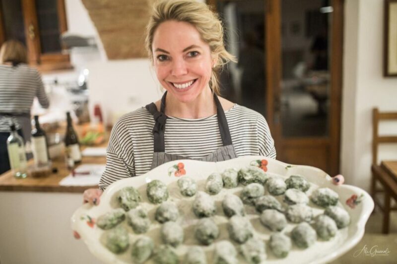 Tuscan Culinary Secrets Unveiled: Cooking Class & Dinner - Setting and Overall Atmosphere