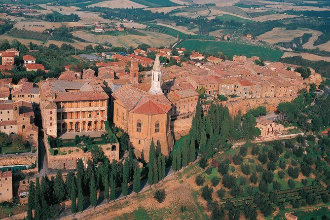 Tuscany from Rome , Montepulciano & Pienza with wine tasting and Lunch included - FAQ